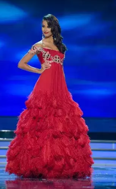 Seis vestidos rojos icónicos adornados por las ganadoras de Miss ...