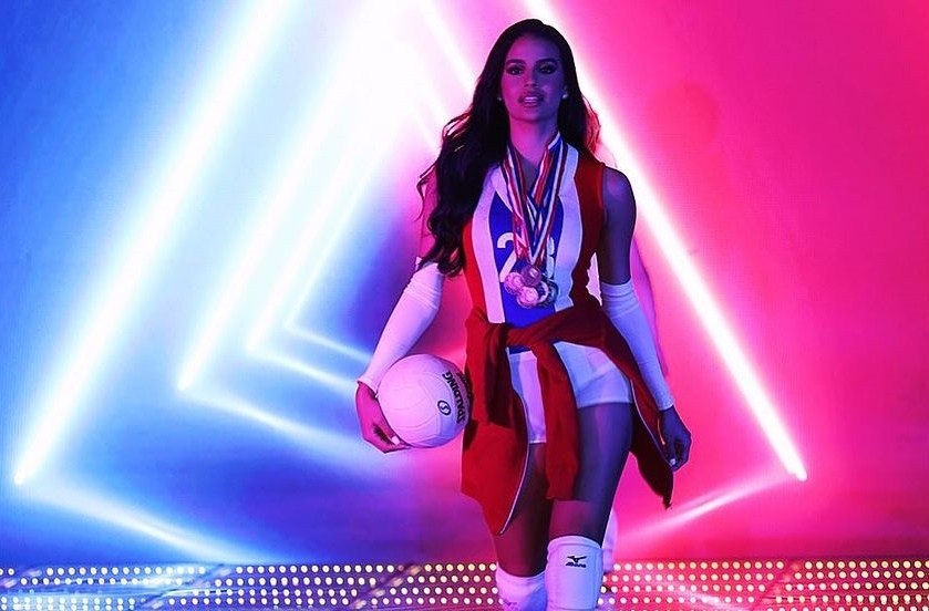 María Victoria Bayo, la latina más opcionada para ser coronada Miss ...