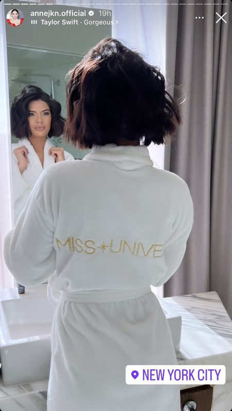 CONTRARIO A NAWAT, LA TIA ANNE PUBLICA A diosSHEY 24/7 - Reinas de ...