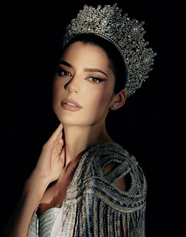 WOW LLEGÓ LA LUZ AL FORO! - Reinas de Belleza Int. forum ...