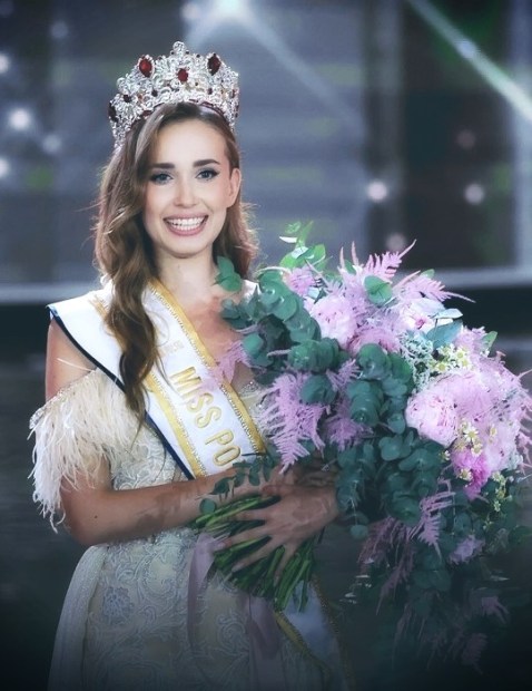 📰 ️ Oliwia Mikulska representará a Polonia en el Miss Universo 2025 👑 ...