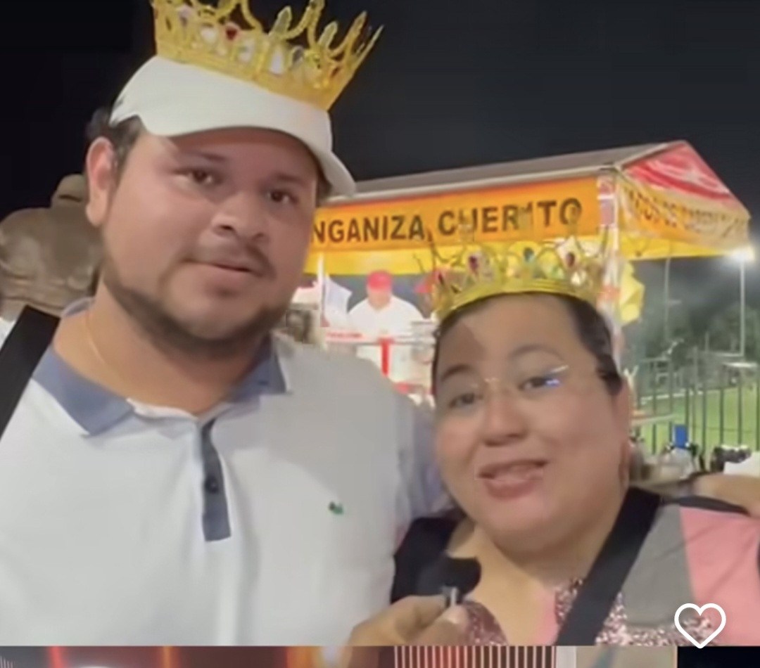 MILES DE FANÁTICOS ENFERMIZOS CELEBRAN EL FRAUDE DE MISS UNIVERSO EN ...