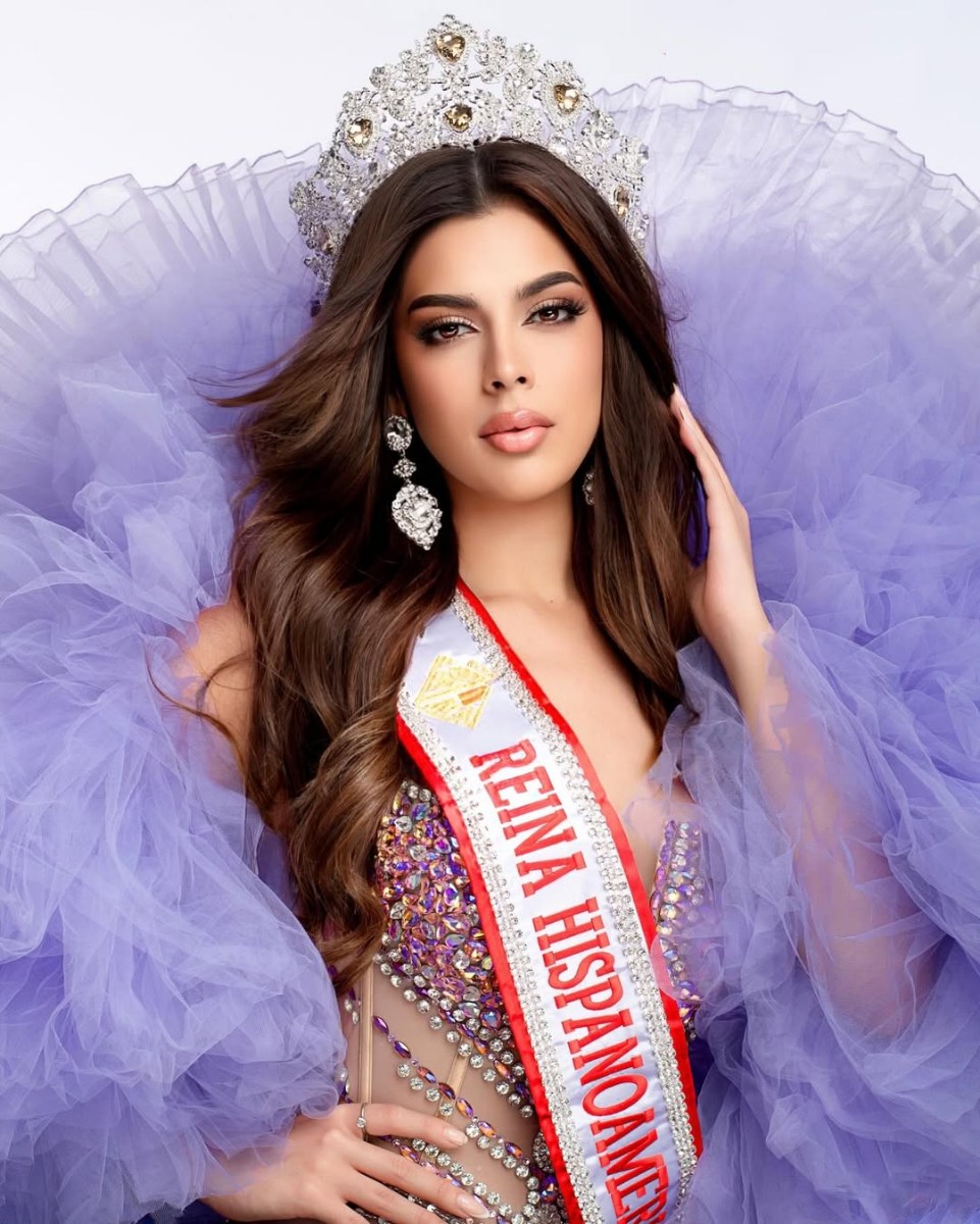 📰 ️ Jessica Newton prepara a Camila Chacón para el Miss Universo 👑 ...